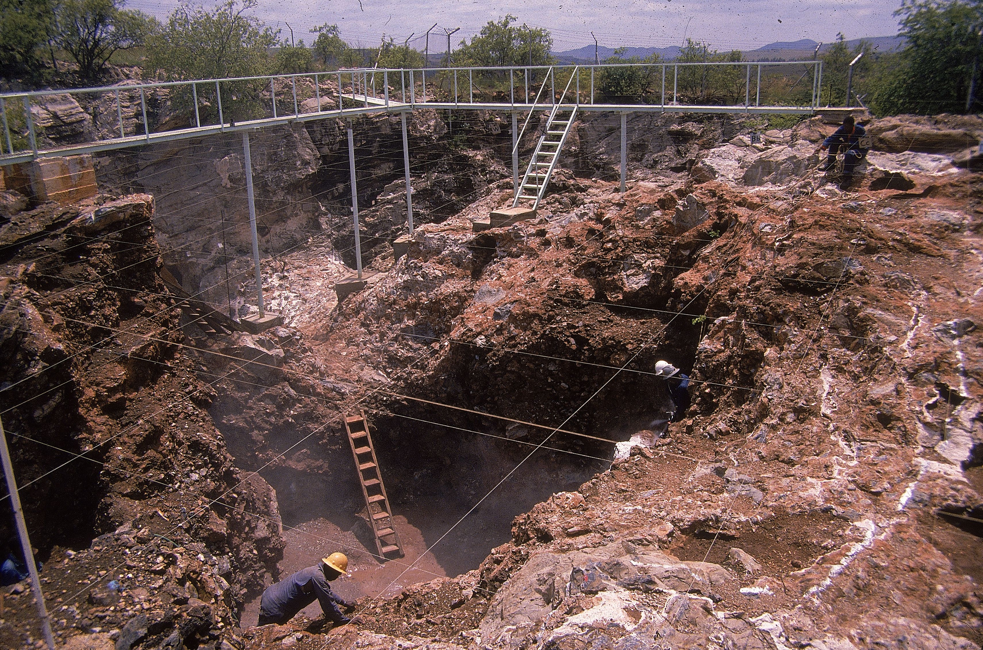 Discovery of Middle Stone Age Artefacts